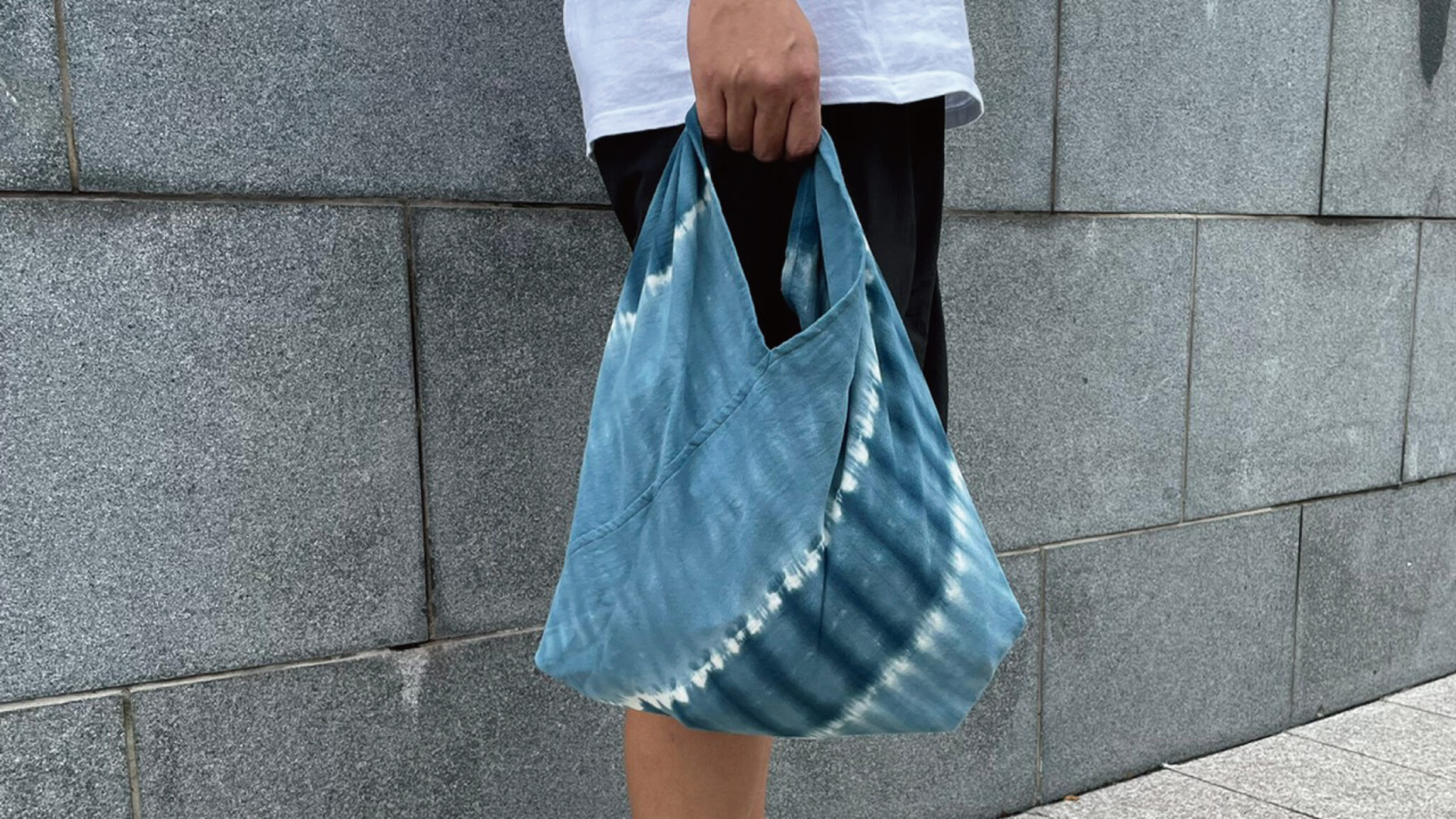 あずま袋の由来とは？あずま袋と呼ばれるようになったルーツや歴史をたどりました。 | afugi (オウギ) -日本製の生活雑貨を産地から届ける通販サイト-