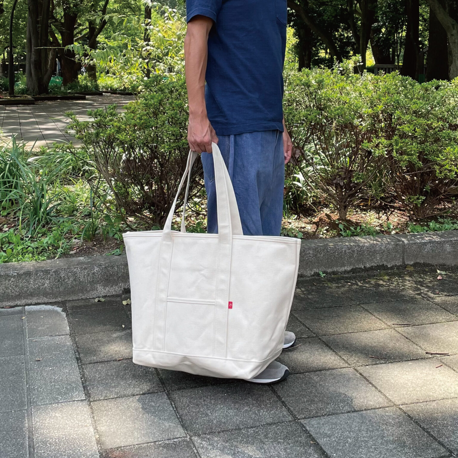 倉敷帆布 | 大容量ビッグトートバッグ XXL ファスナー付 6号帆布 [岡山] | afugi (オウギ) -日本製の生活雑貨を産地から届ける通販サイト-